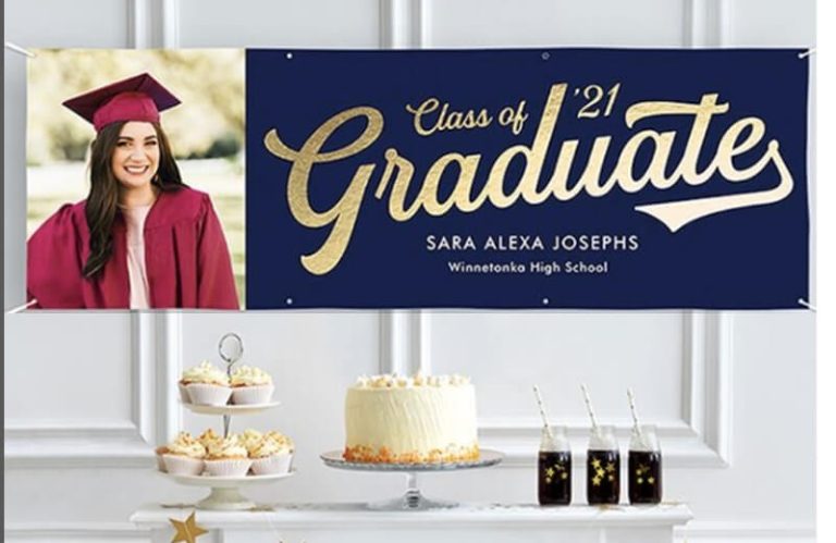 Graduation Banner Ideas: Celebrate Your Graduation With a Custom Banner ...