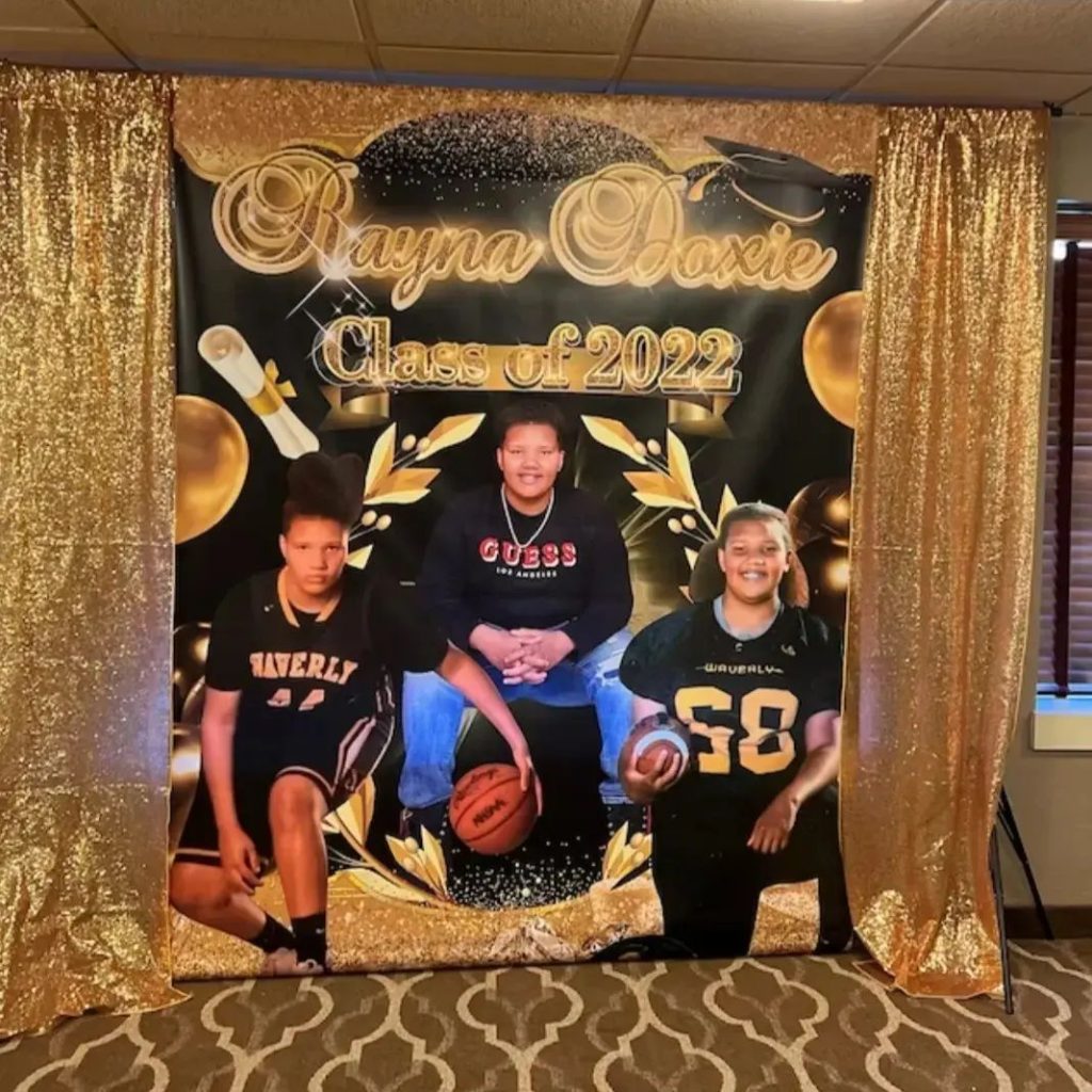 Graduation Banner Ideas: Celebrate Your Graduation With a Custom Banner ...